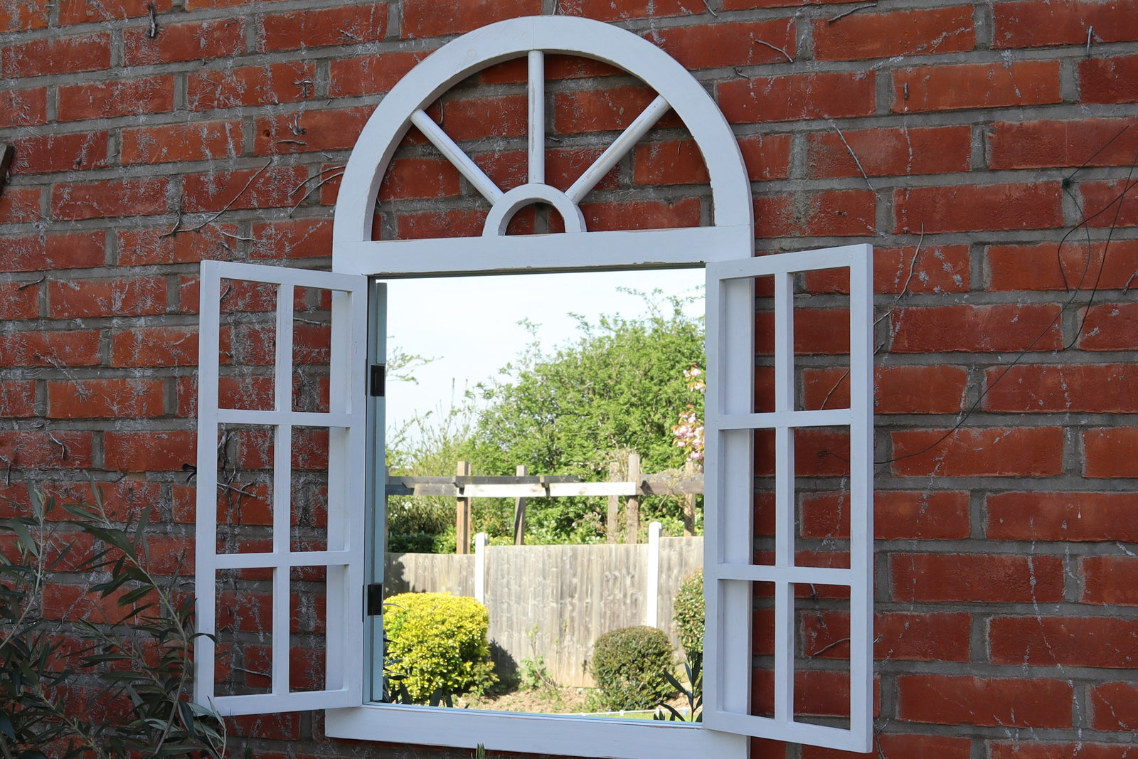 Rustic Wooden Garden Glass Mirror/Outdoor Shutter Mirror - White